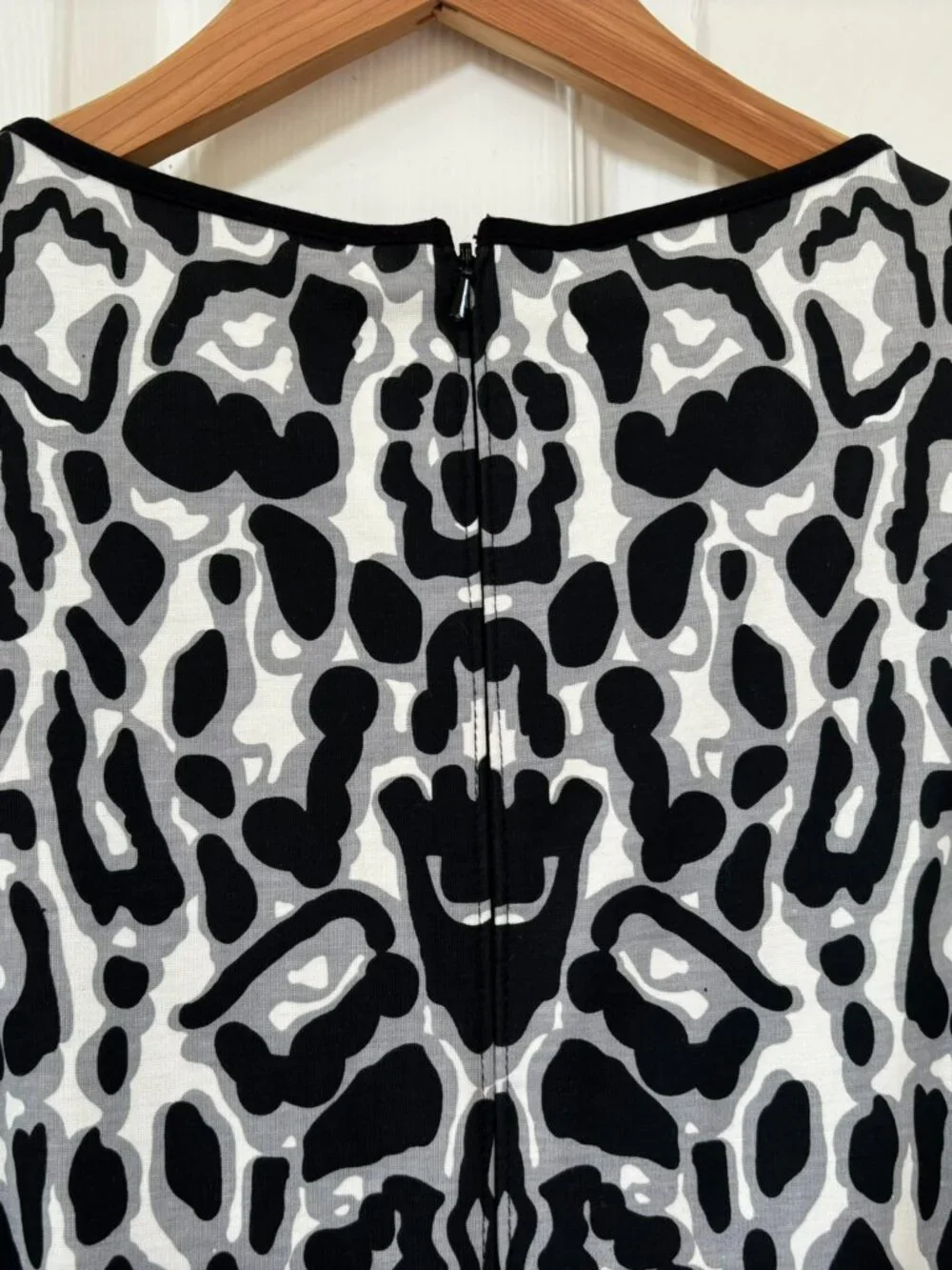 Tadashi Shoji | Dresses | Tadashi Shoji Black With Animal Print Peplum ...